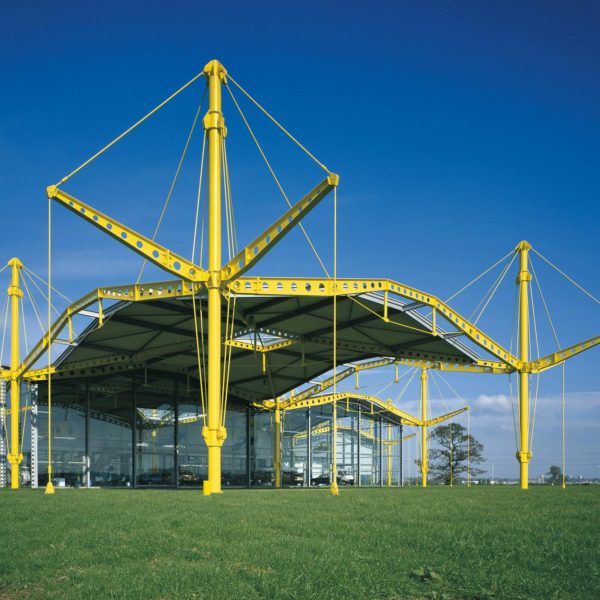 Macalloy | The Renault Distribution Centre, Swindon, UK